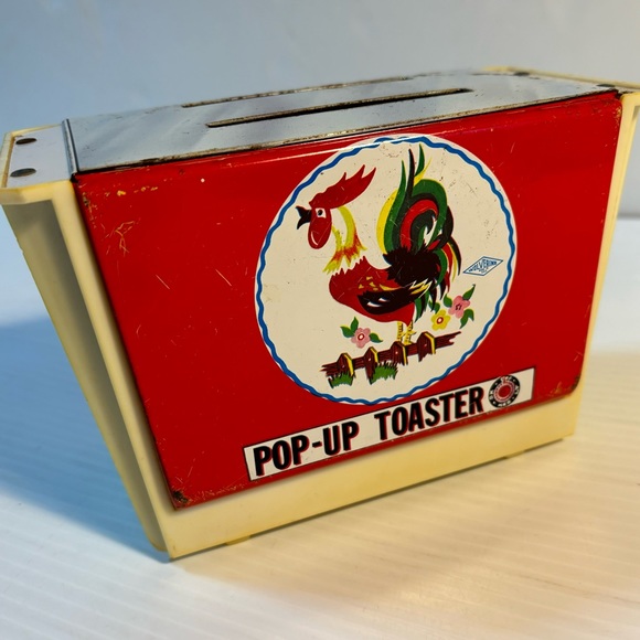 Wolverine | Toys | Vintage Toy Toaster With Rooster Mcm | Poshmark
